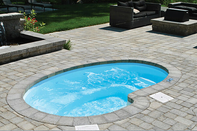 Insulated Pool: Comfort & Efficiency with Polyurethane
