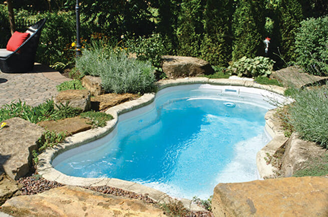 Insulated Pool: Comfort & Efficiency with Polyurethane