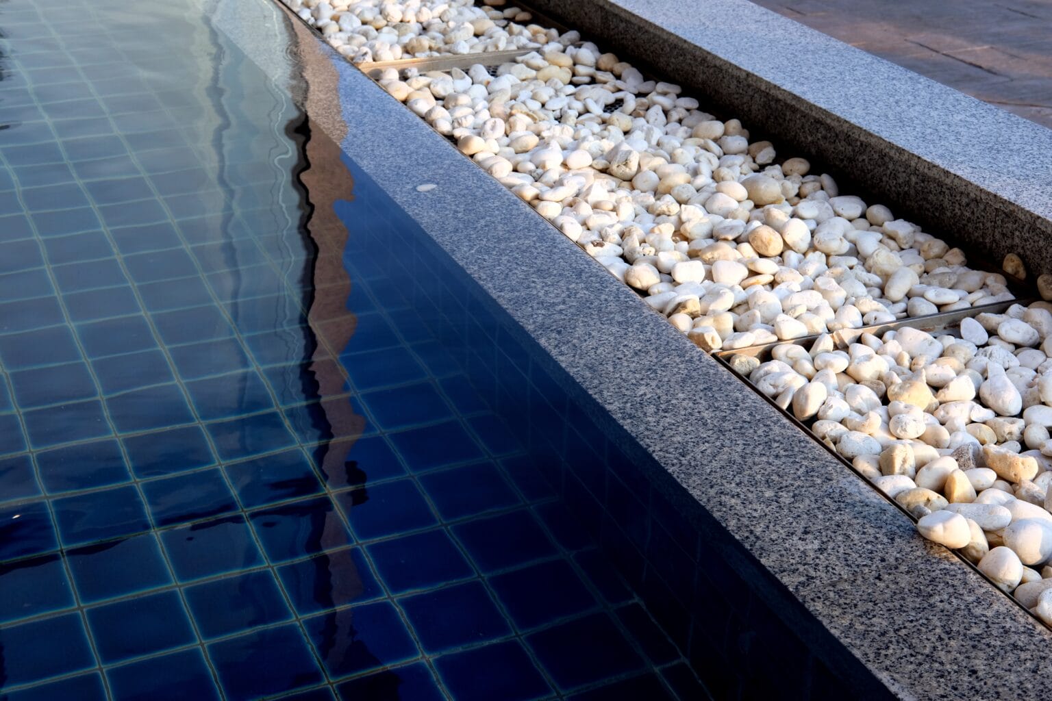 Pool Coping Options Guide: Concrete, Stone, and More